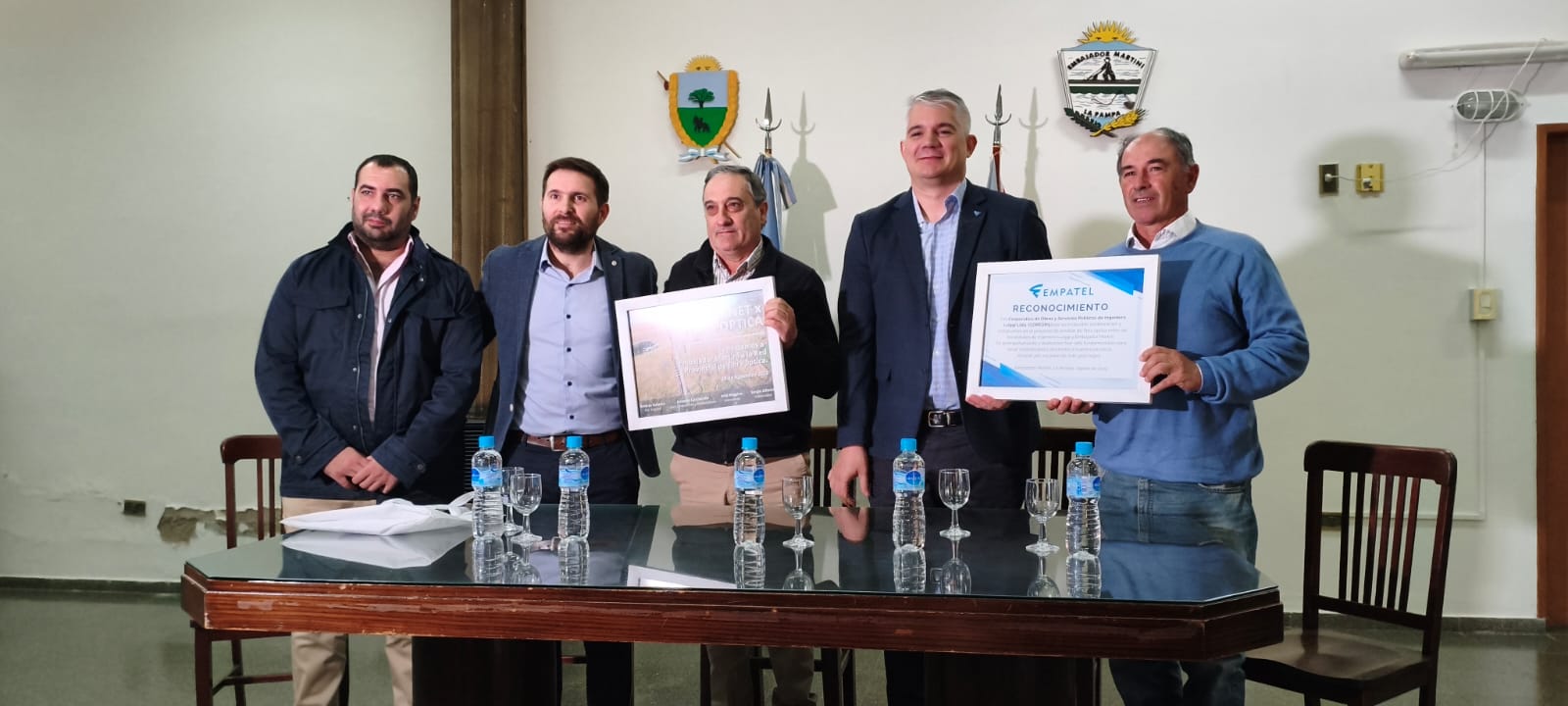 Bogino y Curciarello oficializaron la finalización de la red de fibra ...